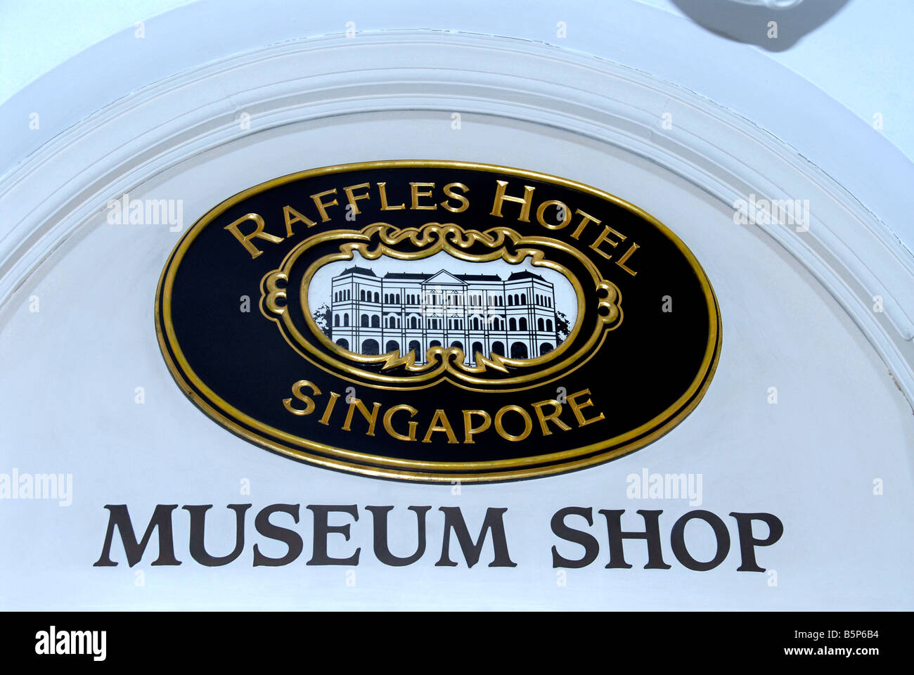 Raffles logo hi-res stock photography and images - Alamy