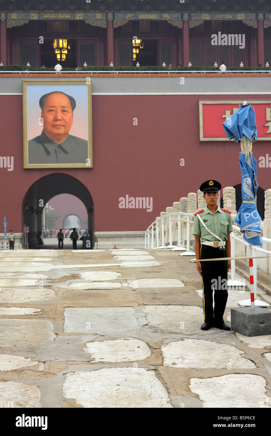 Guard on duty at the Gate of Heavenly Peace, Tiananmen Square, which ...