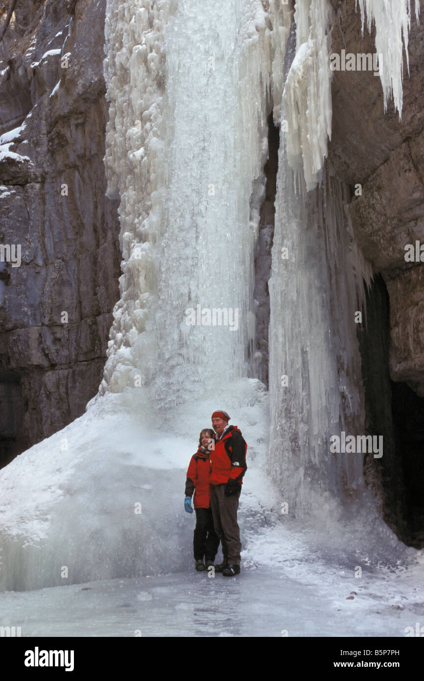 Queen of Maligne frozen waterfall, Maligne Canyon in winter, Jasper ...