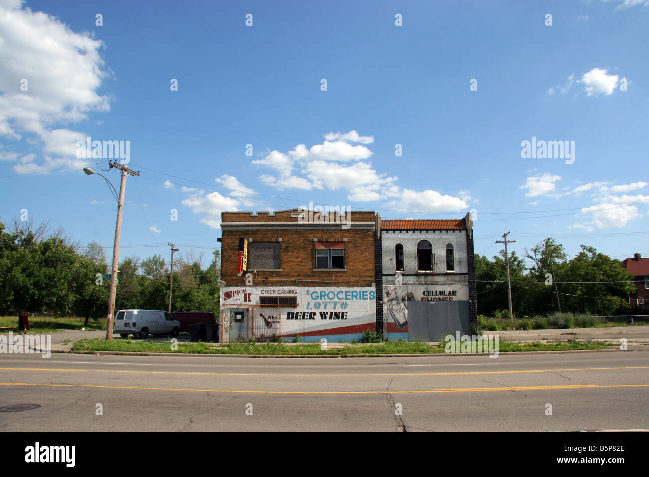 Boarded up businesses in Detroit Michigan USA Stock Photo - Alamy