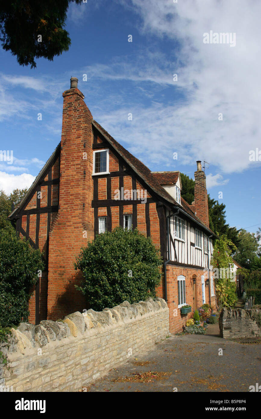 Kempston Church End Cottage Bedfordshire Stock Photo - Alamy