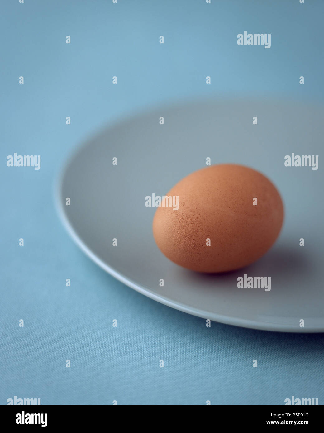 Simple egg hi-res stock photography and images - Alamy