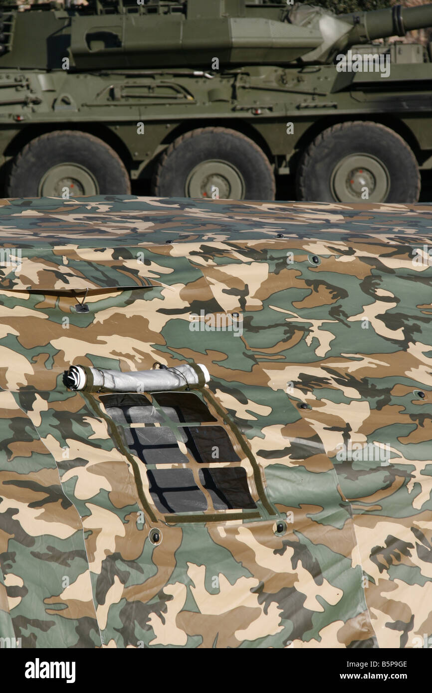 Camouflage hidden tank hi-res stock photography and images - Alamy