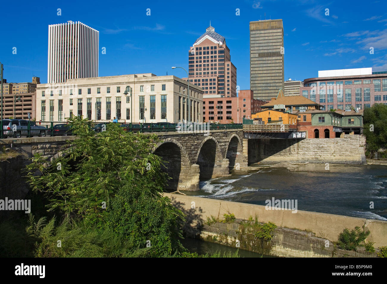 Genesee River Broad Street Bridge Rochester New York State USA Stock Photo - Alamy