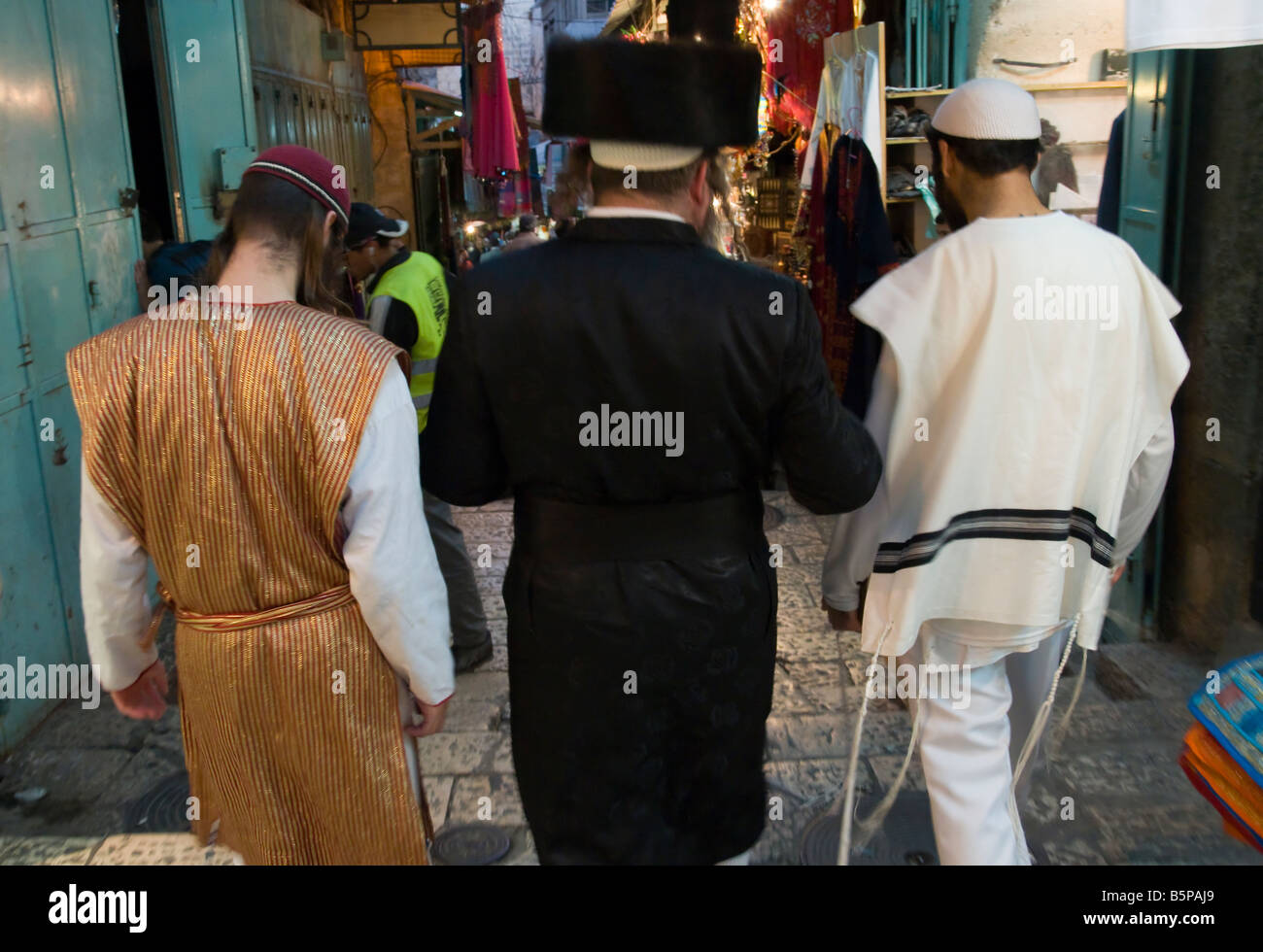 Orthodox jews in old city hi-res stock photography and images - Alamy