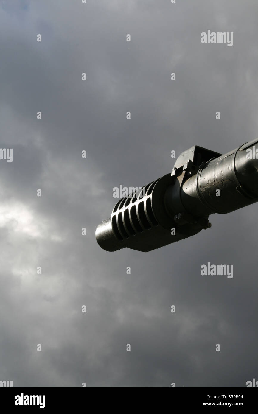 detail of army tank gun turret on battle field Stock Photo - Alamy