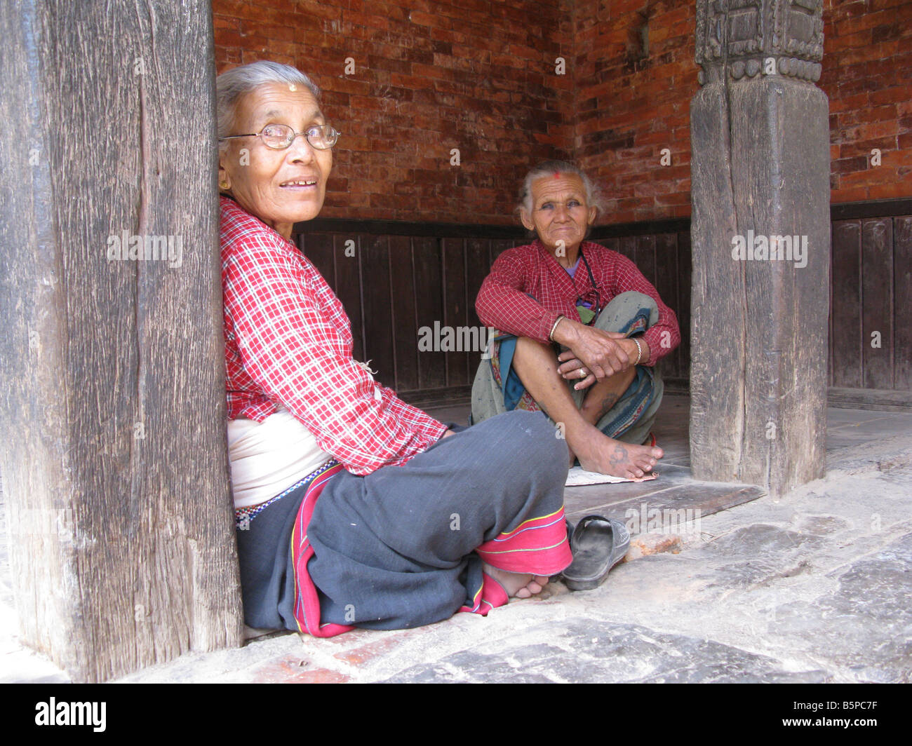 Newari culture hi-res stock photography and images - Alamy