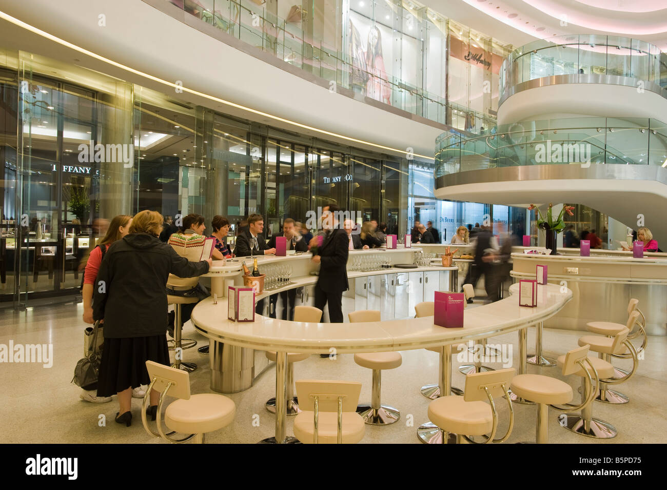 Westfield luxury shopping uk hi-res stock photography and images - Alamy