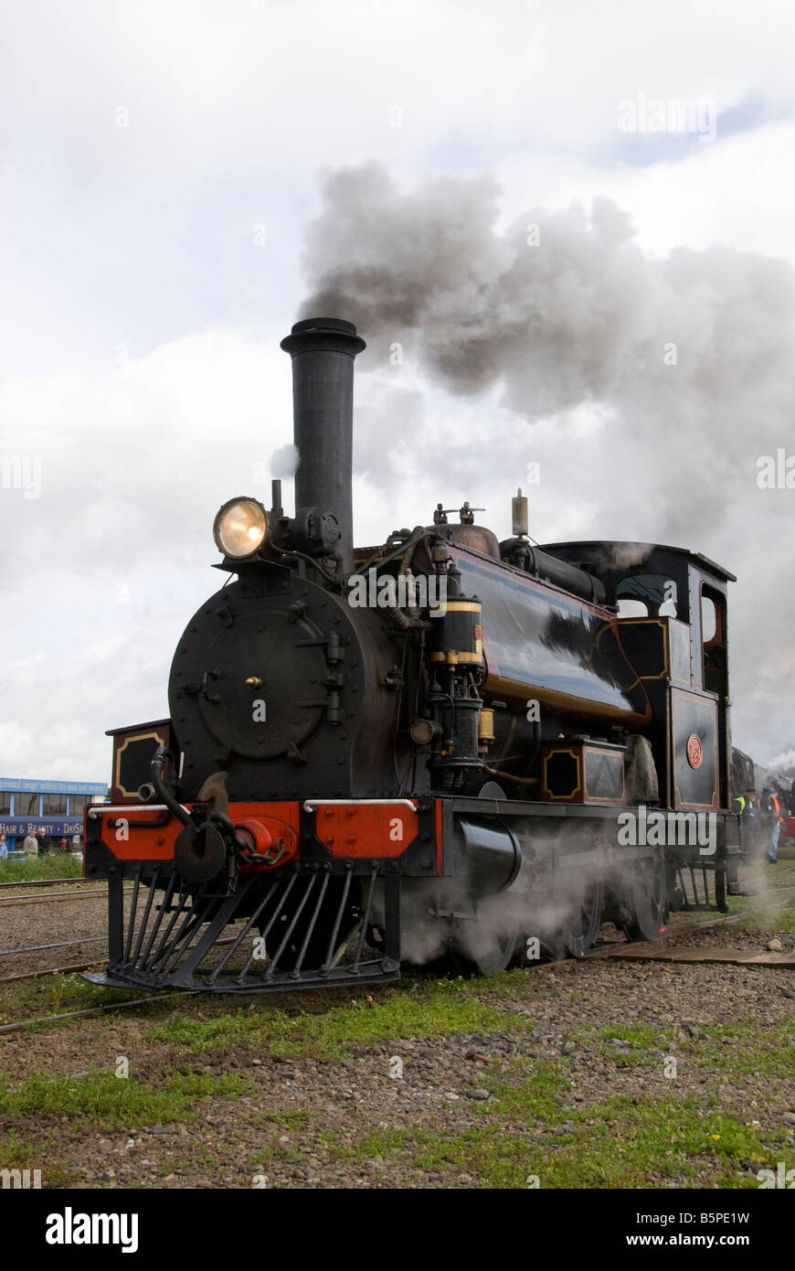 F class steam engine hi-res stock photography and images - Alamy