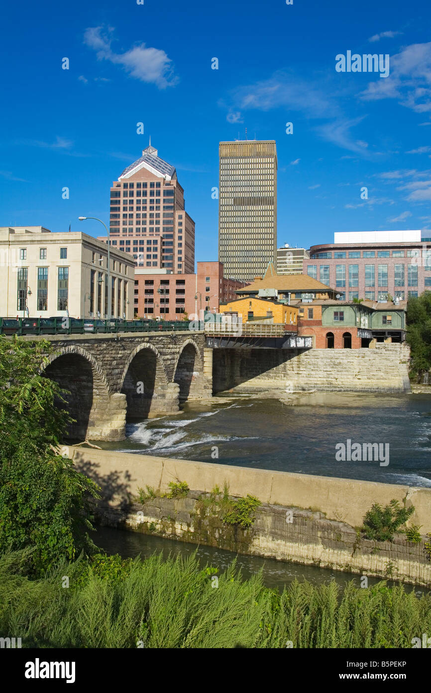 Genesee River Broad Street Bridge Rochester New York State USA Stock Photo - Alamy