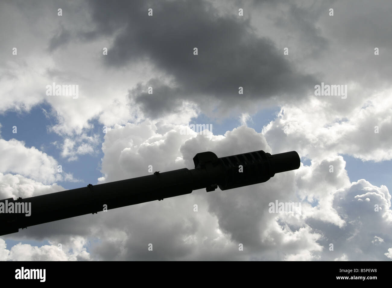 detail of army tank gun turret on battle field Stock Photo - Alamy
