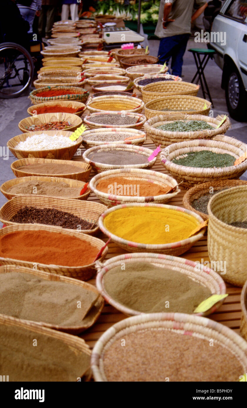 Fresh ground spices Stock Photo - Alamy