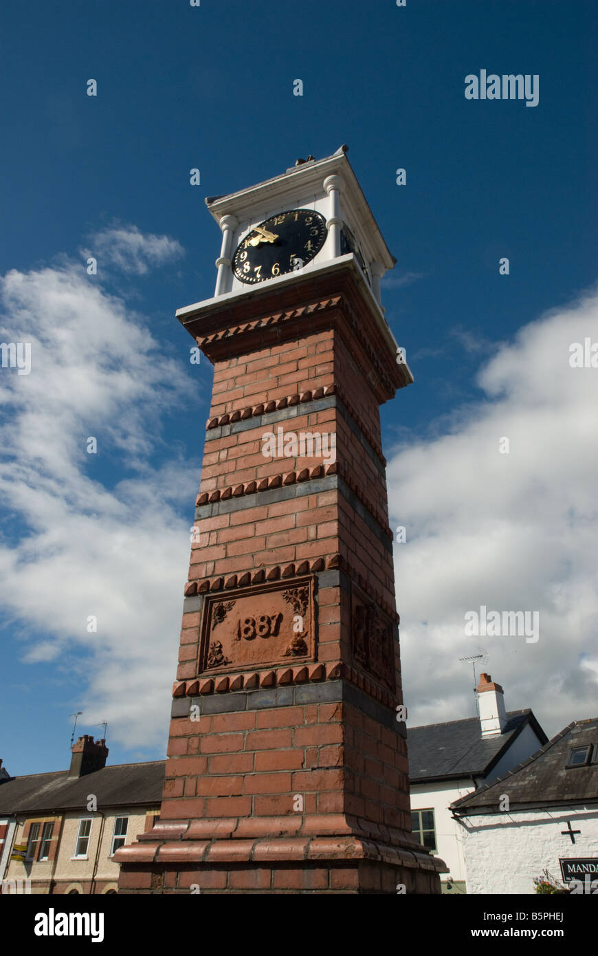 Usk twyn square hi-res stock photography and images - Alamy