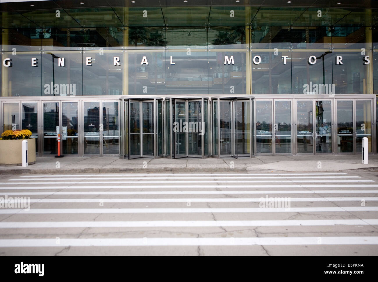 General Motors World Headquarters in Detroit, Michigan Stock Photo - Alamy