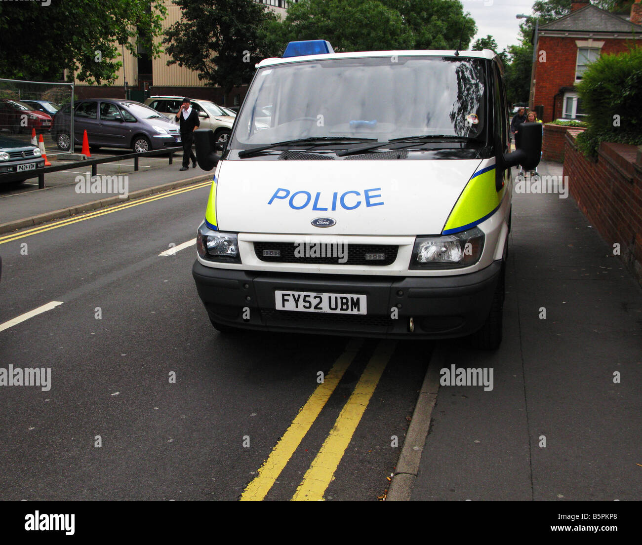Police transit van, law, crime, cop, officer, emergency, security ...