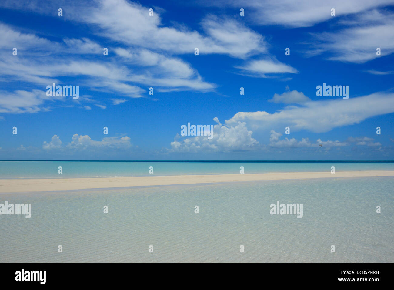 Strip of sand hi-res stock photography and images - Alamy