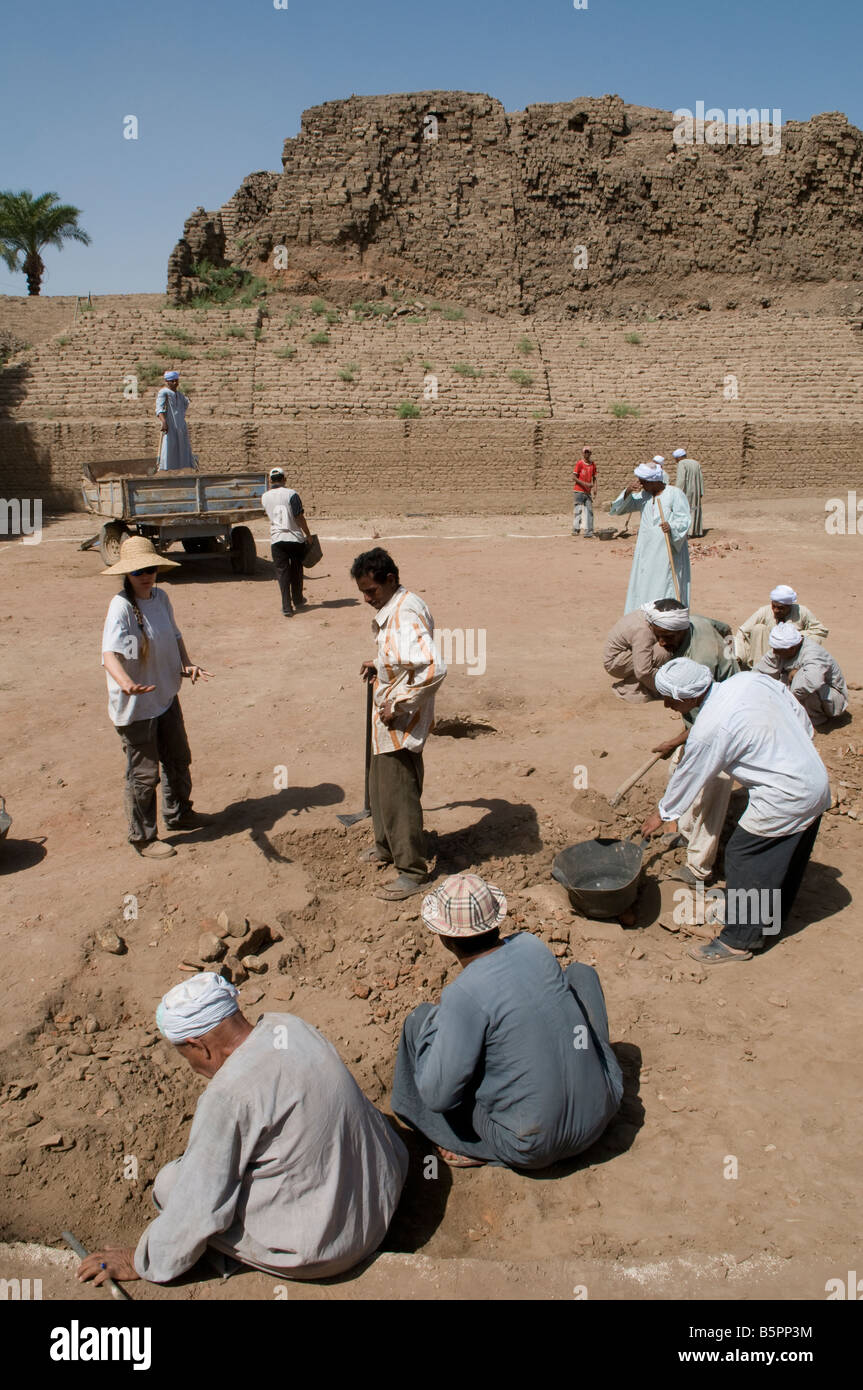 Archaeology excavation dig hi-res stock photography and images - Alamy