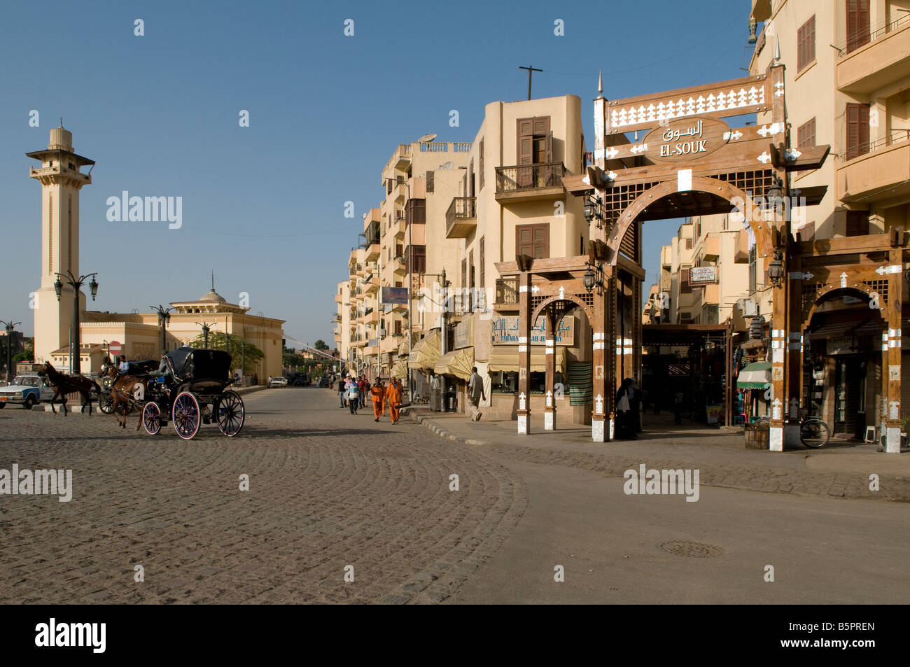 Luxor Egypt Center High Resolution Stock Photography and Images - Alamy