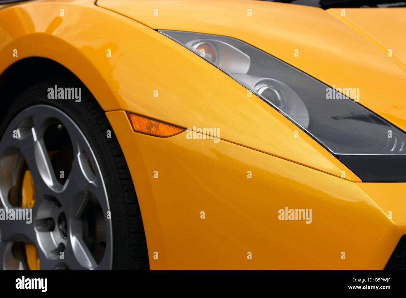 Yellow diablo hi-res stock photography and images - Alamy