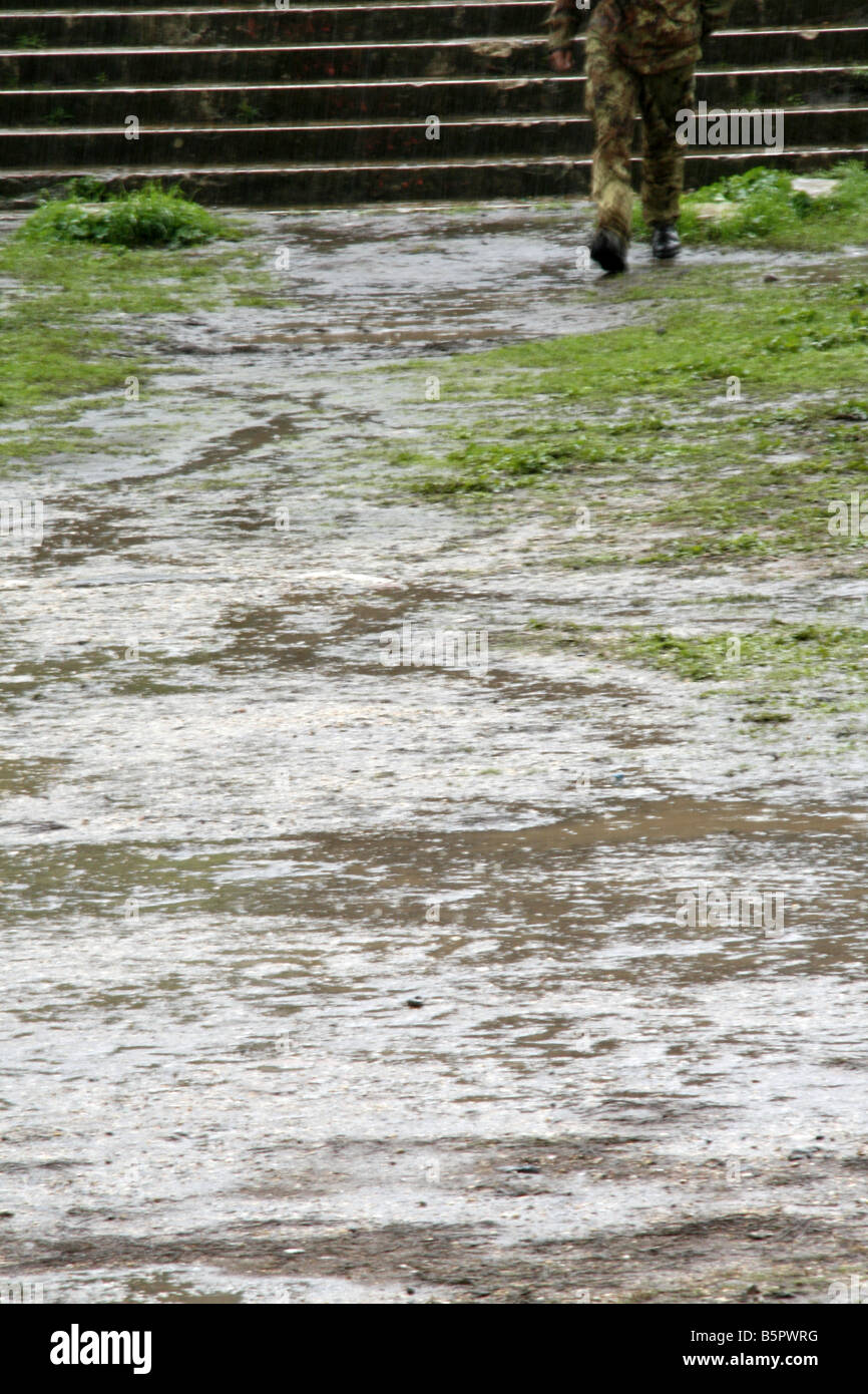 one single soldier feet marching on battlefield Stock Photo - Alamy