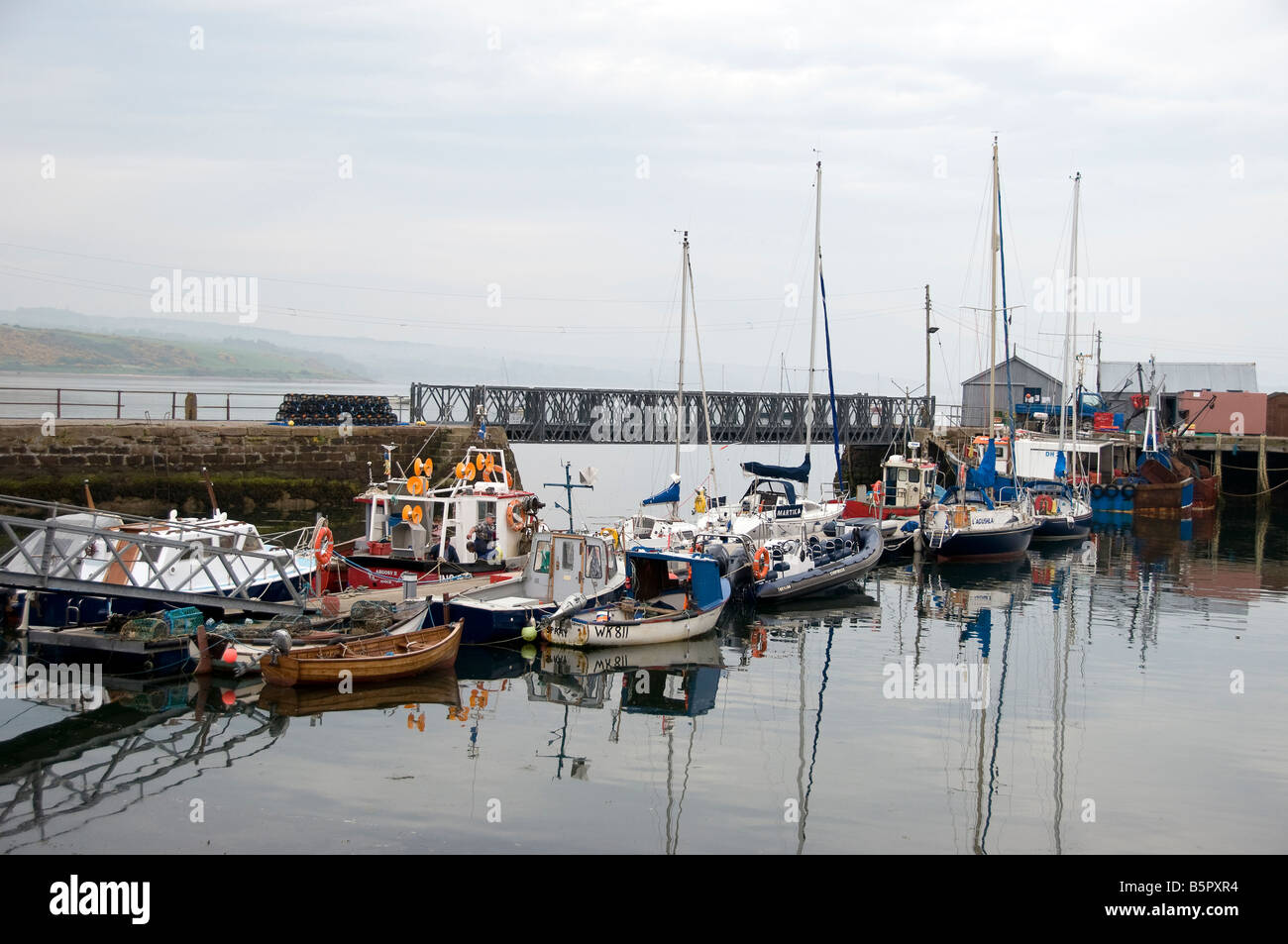 Cromarty harbour hi-res stock photography and images - Alamy