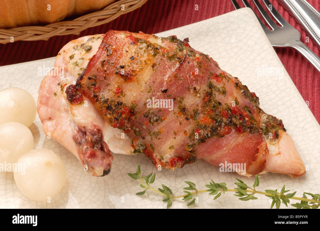 Chicken farmhouse hi-res stock photography and images - Alamy