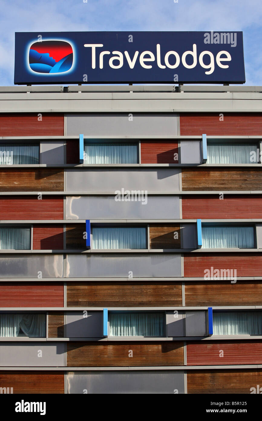 Travelodge logo sign hi-res stock photography and images - Alamy