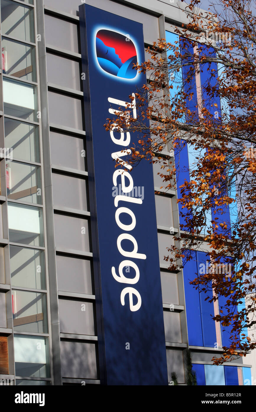 Travelodge logo hi-res stock photography and images - Alamy