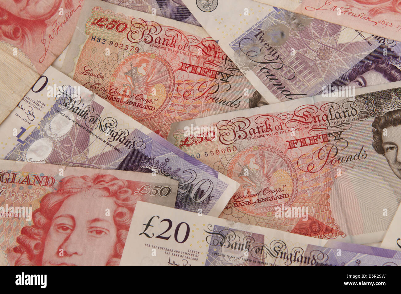 Sterling notes pile hi-res stock photography and images - Alamy