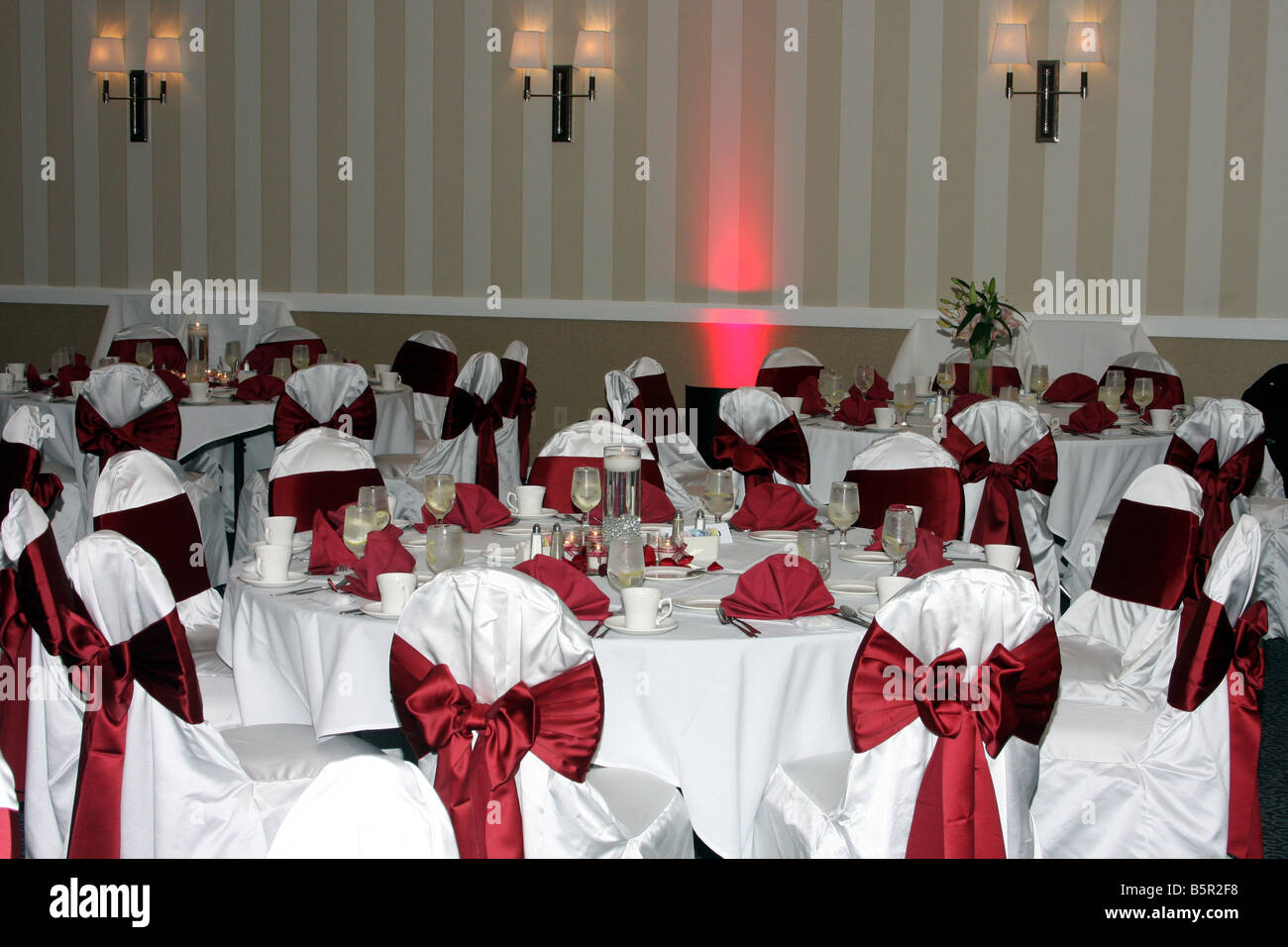 Hotel full family reception hi-res stock photography and images - Alamy