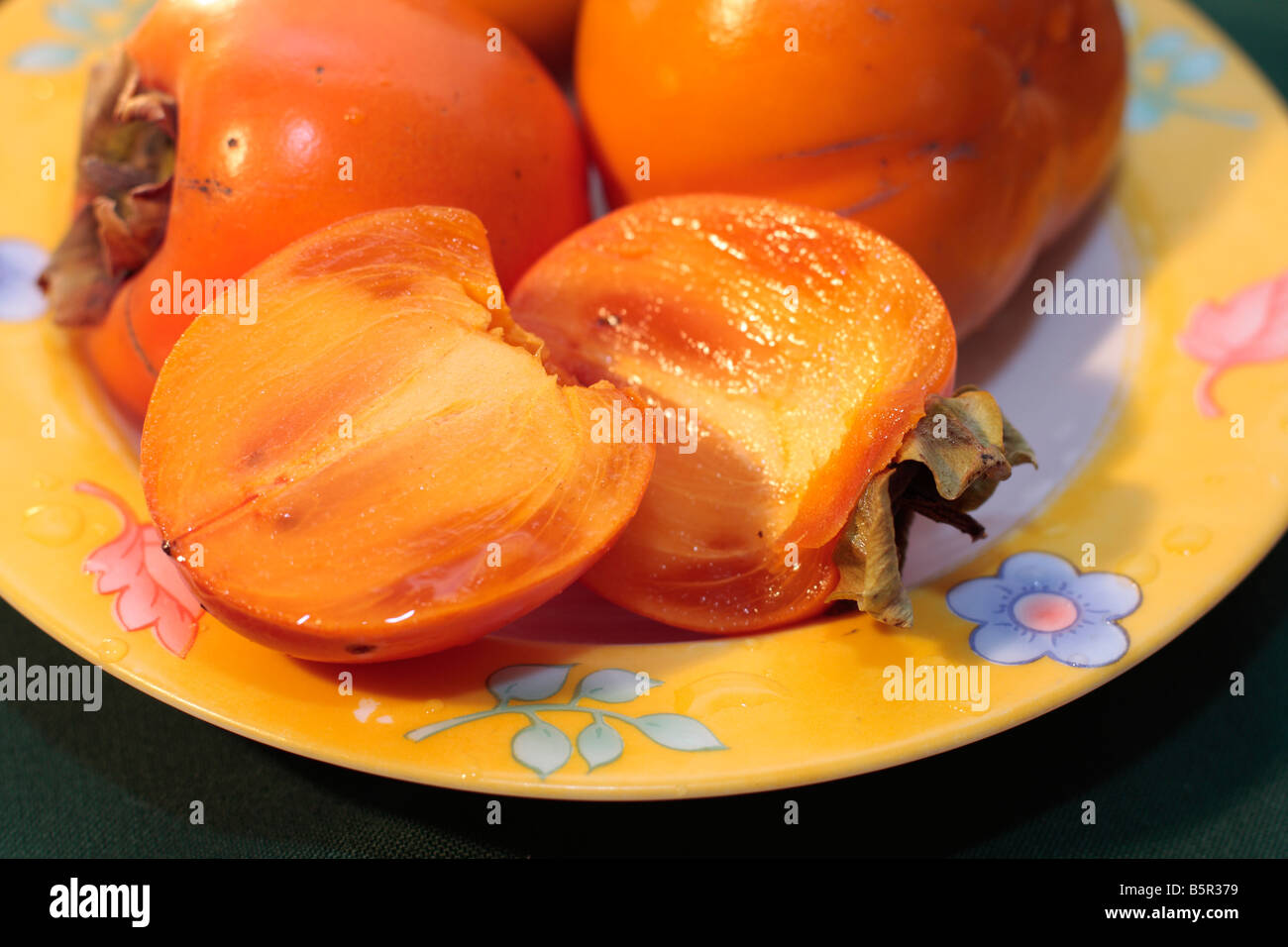 Cachi fruit hi-res stock photography and images - Alamy