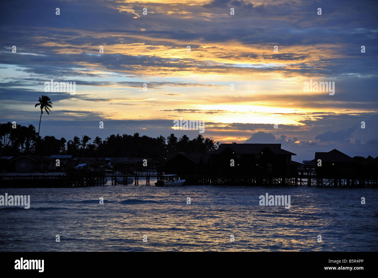 Sunset over Sipadan Water Village, Mabul Island, Semporna, Sabah ...
