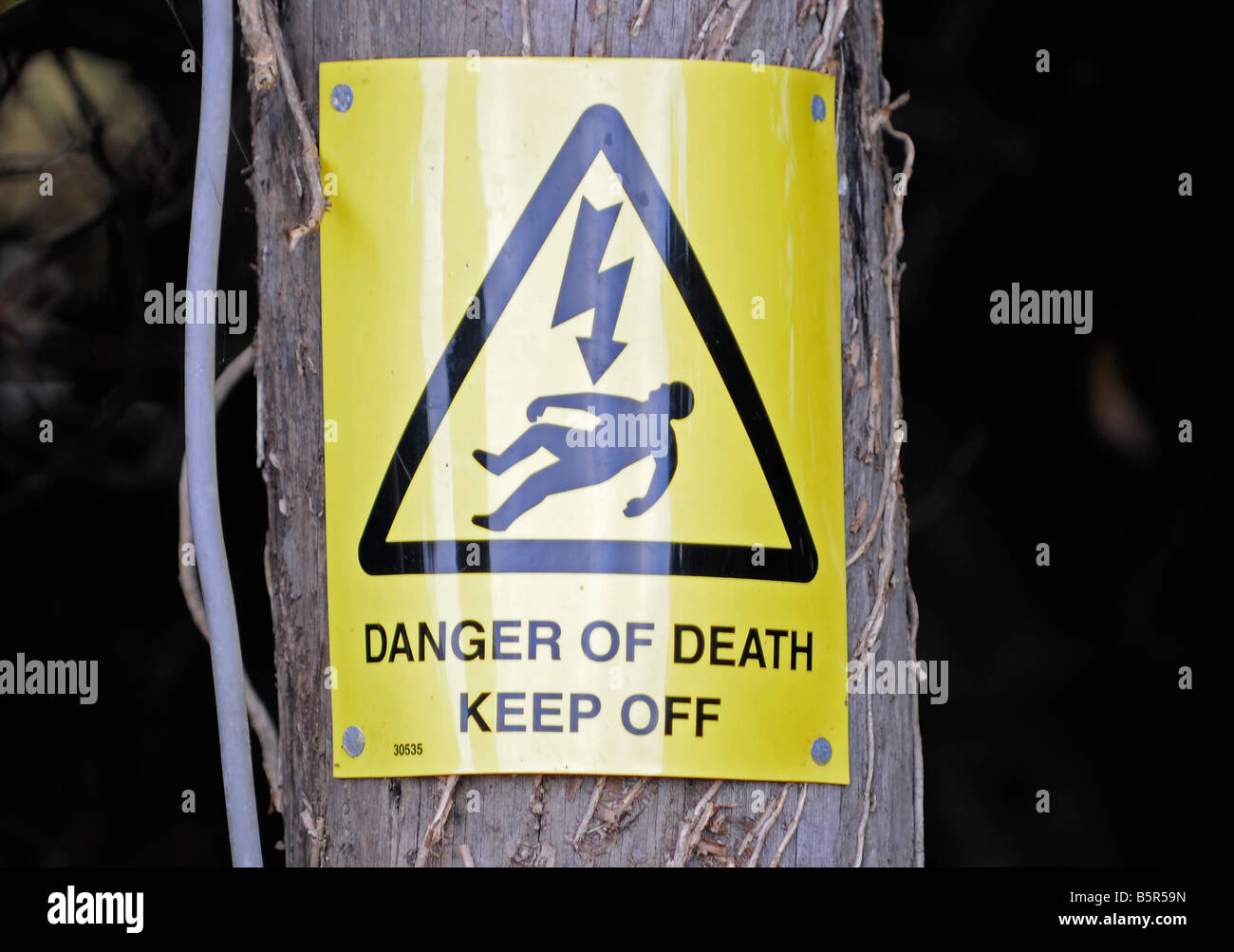 danger of death sign Stock Photo - Alamy