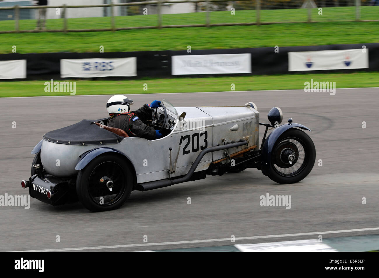 Mark Roper Wrestles with his 1929 Frazer Nash Super Sports special at ...