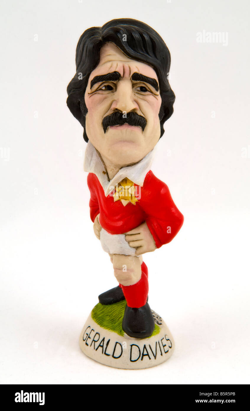 GERALD DAVIES Welsh rugby legend made by World of Groggs in Pontypridd ...