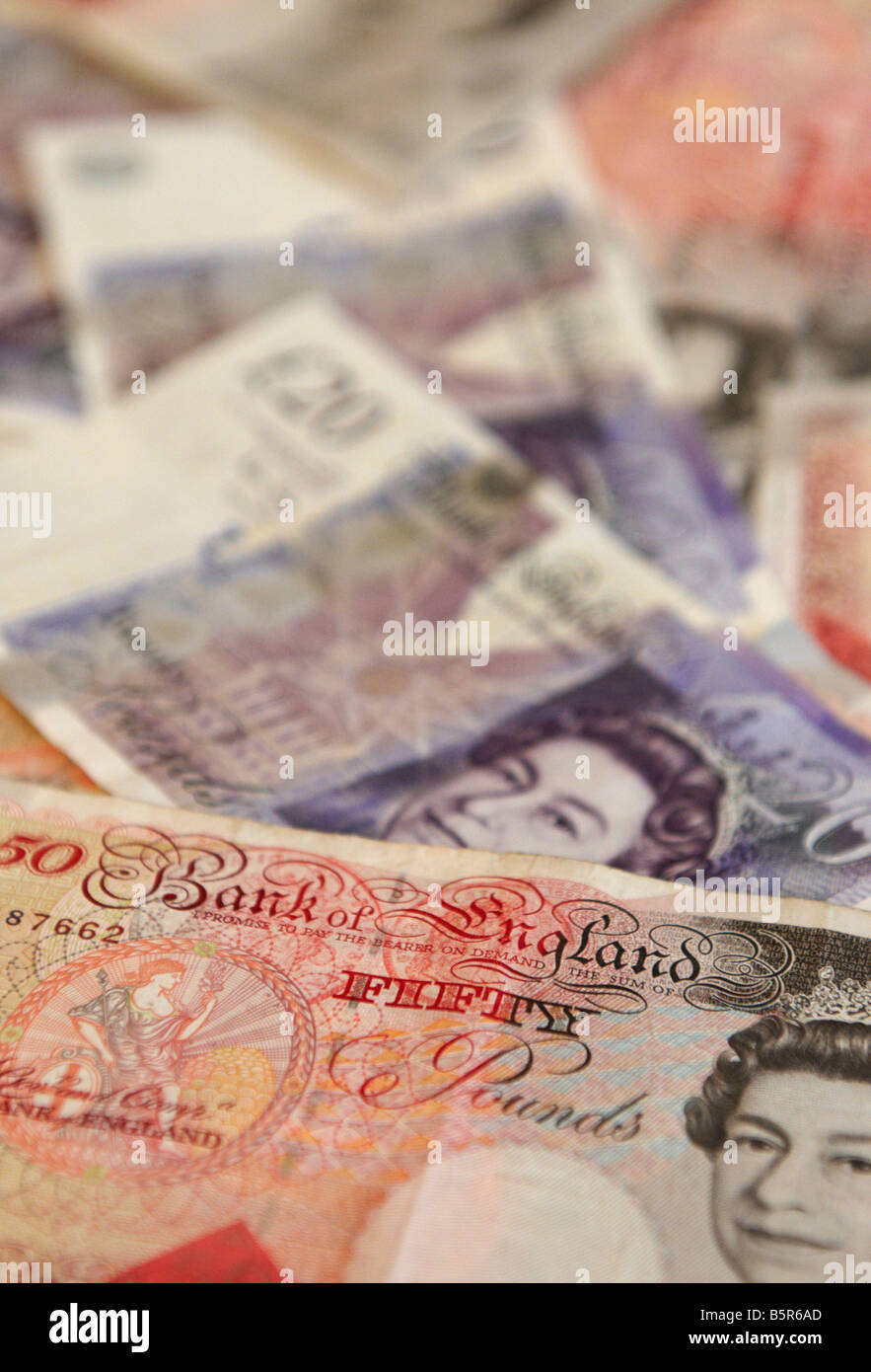 A pile of British banks notes Stock Photo - Alamy