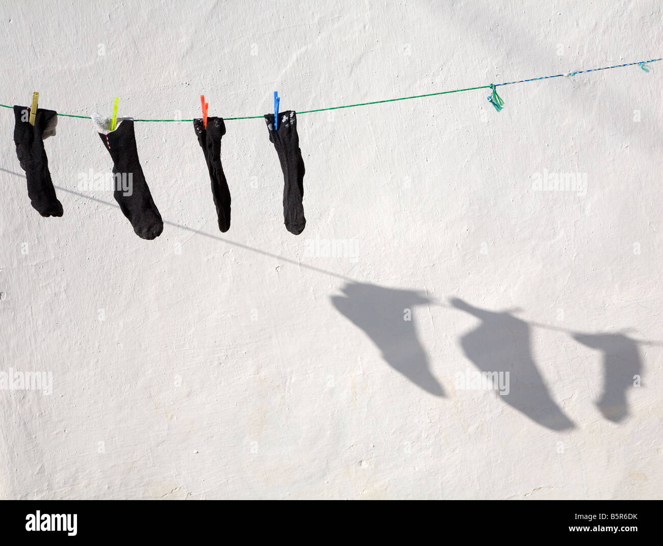 Washing drying in sunshine hi-res stock photography and images - Alamy