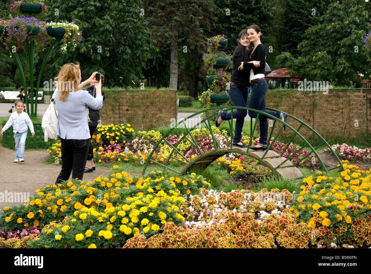 Public gardens of the VDNKh exhibition centre, Moscow, Russia Stock ...