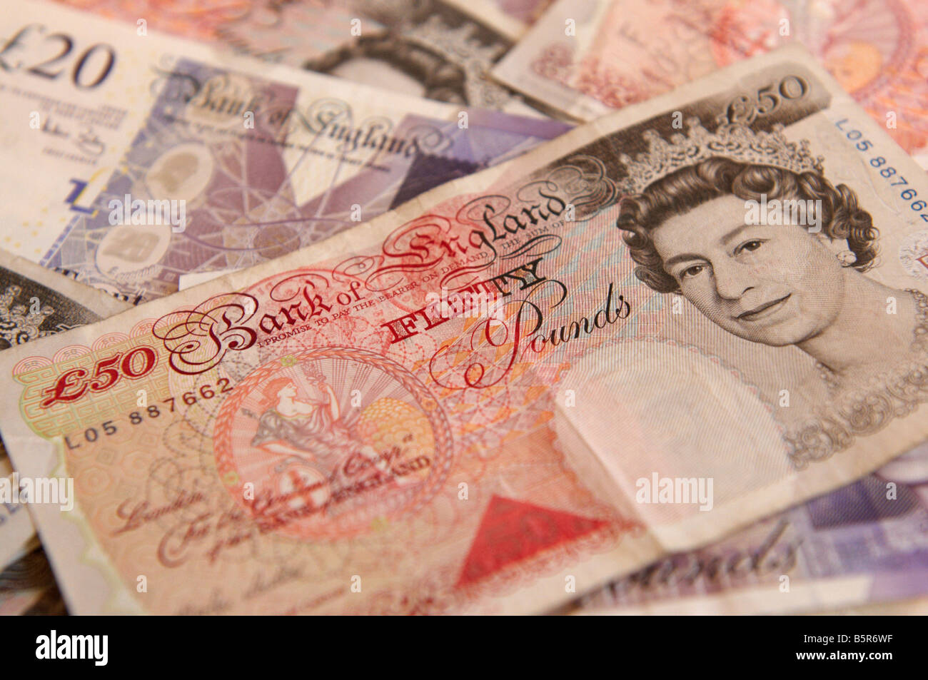 A pile of British banks notes Stock Photo - Alamy