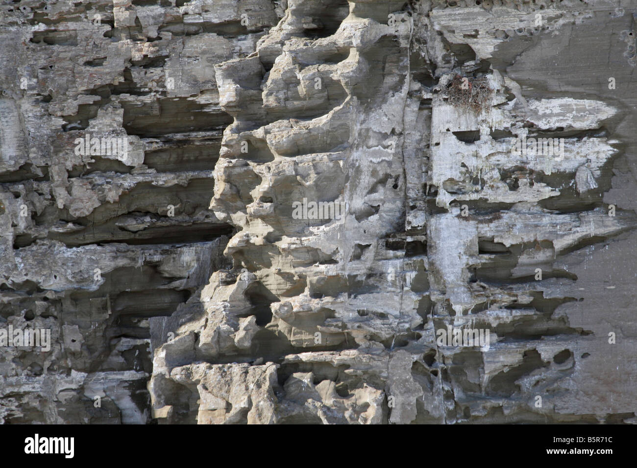 Cliff rock layers hi-res stock photography and images - Alamy