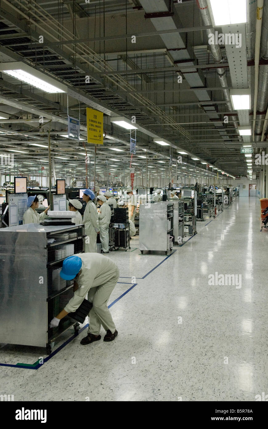 Mobile factory china hi-res stock photography and images - Alamy