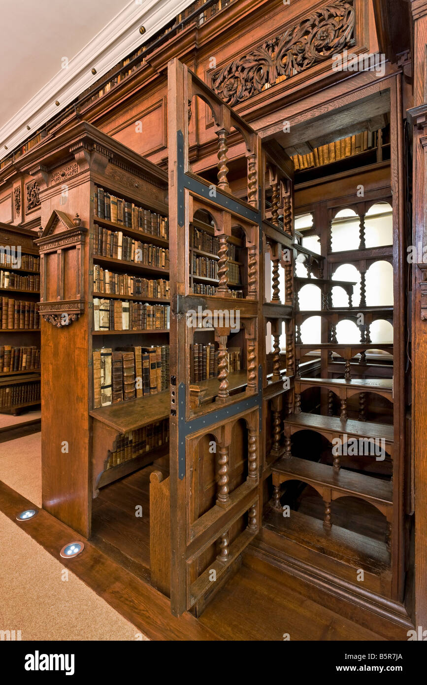 Fellows Library a medieval library at Jesus College Oxford Stock Photo ...