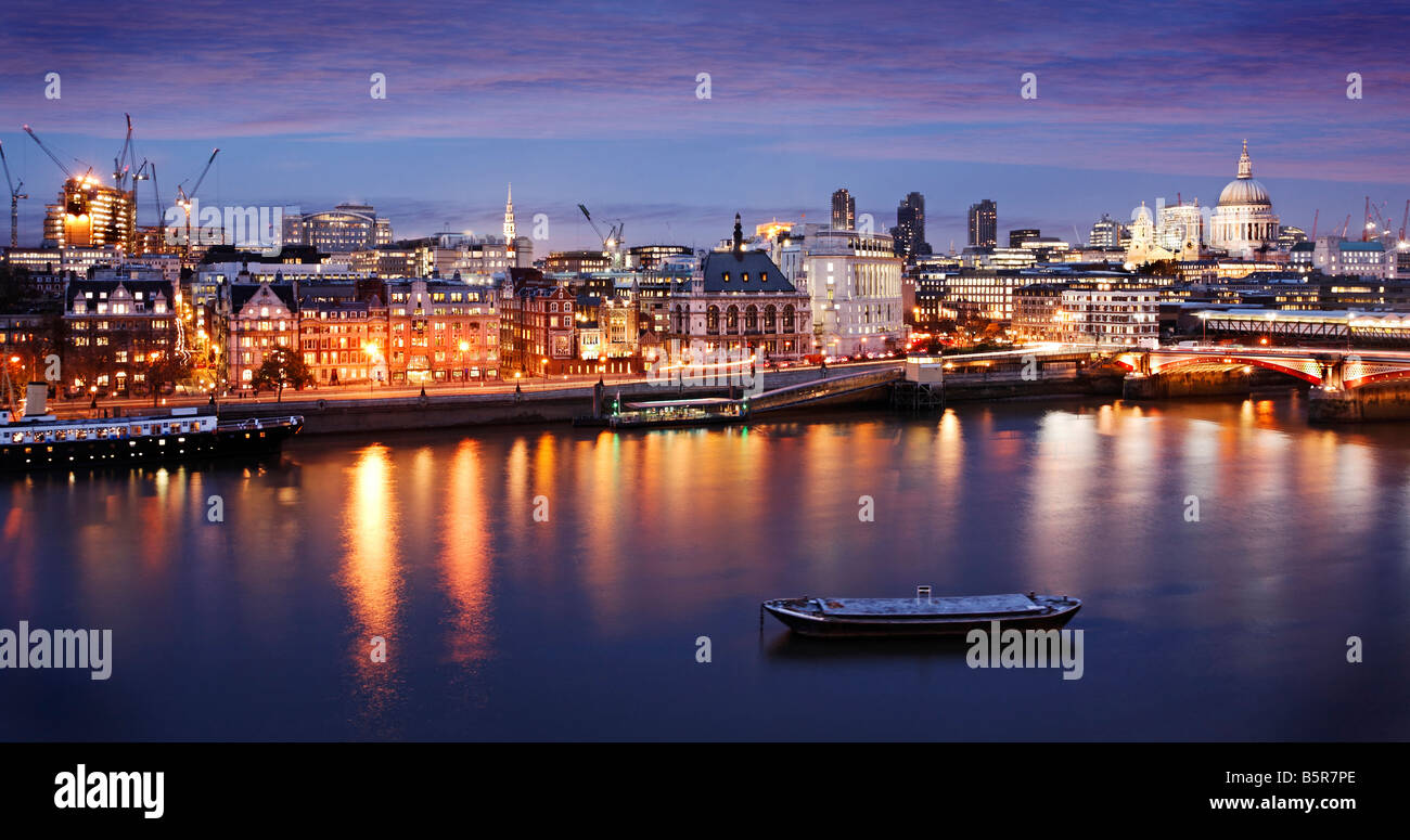 Sunset night monument historical places to see hi-res stock photography ...