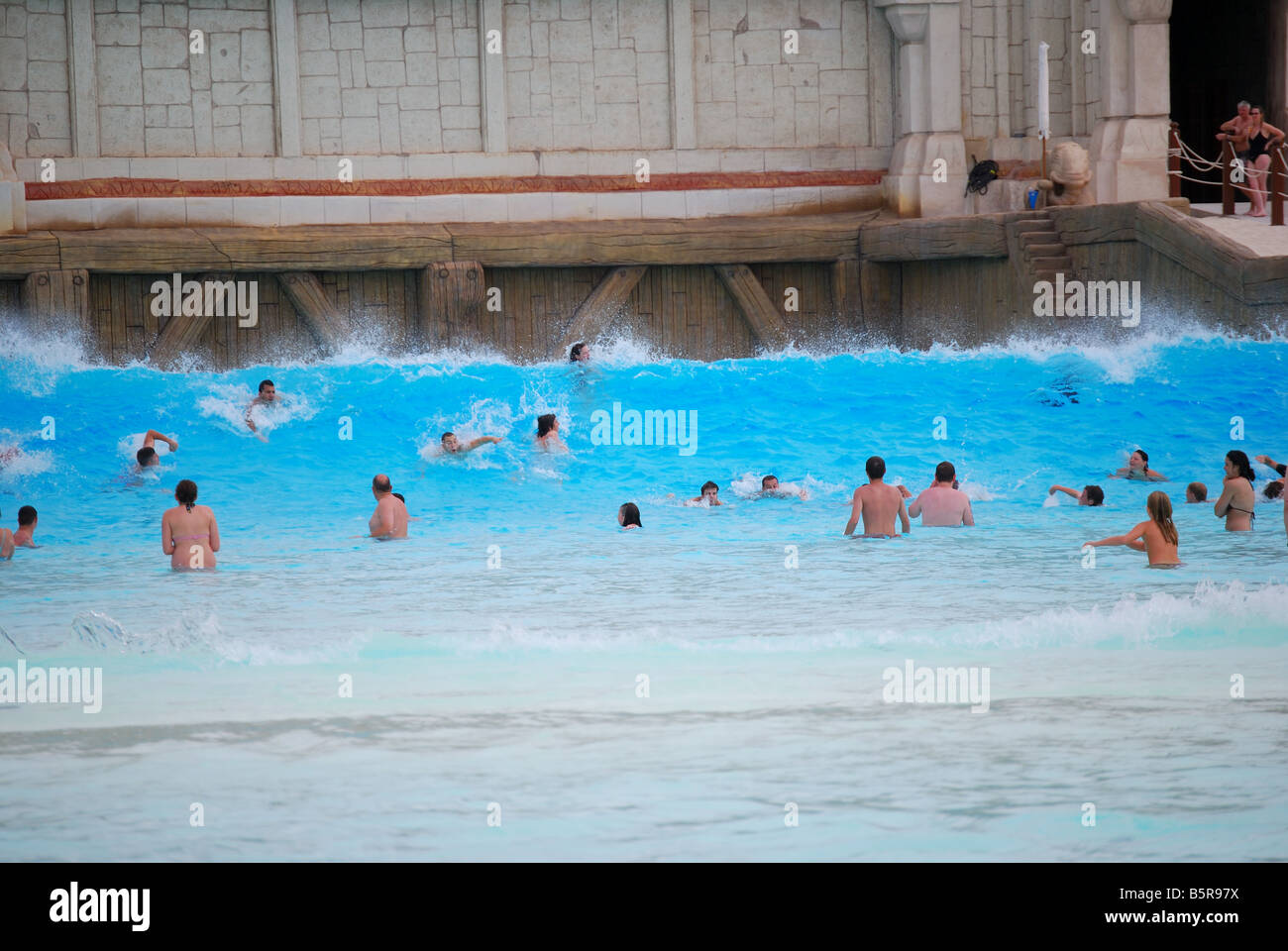 Artificial waves, Wave Palace, Siam Park Water Kingdom Theme Park ...