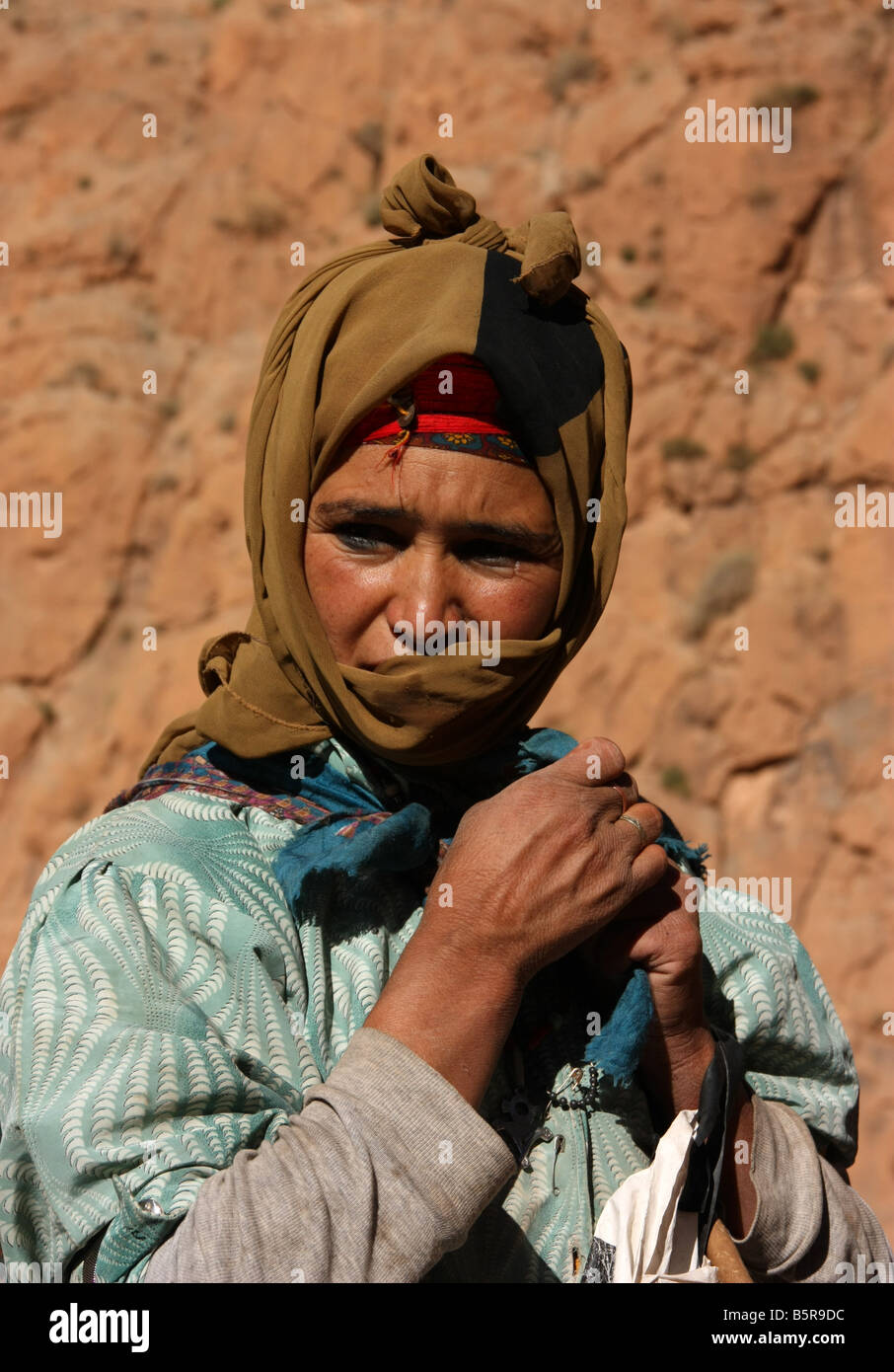 Young berber woman hi-res stock photography and images - Alamy