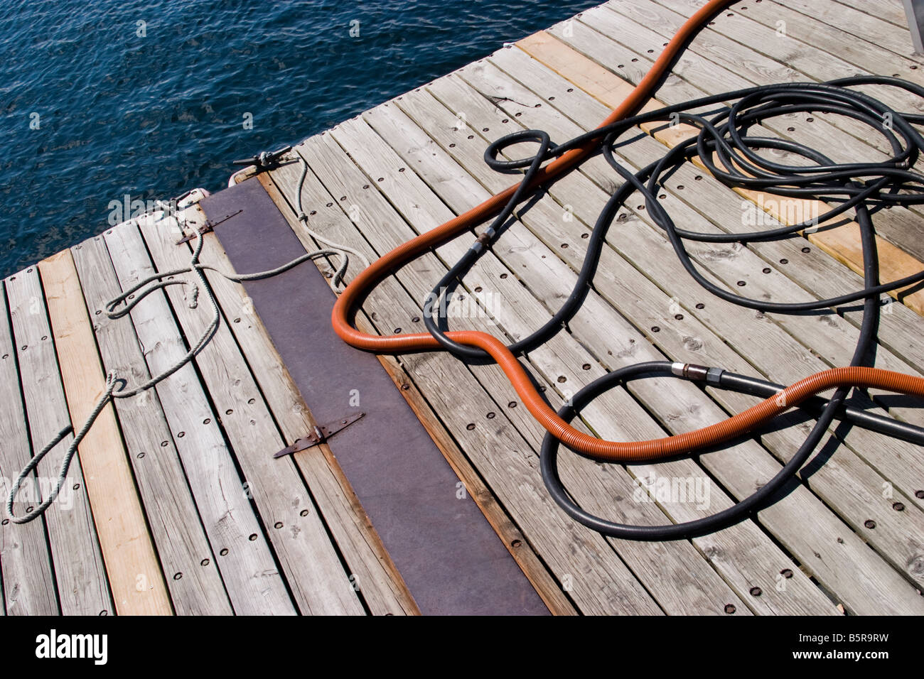 Tangled hoses hi-res stock photography and images - Alamy