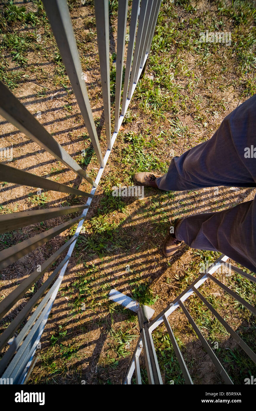 Metal barriers hi-res stock photography and images - Alamy
