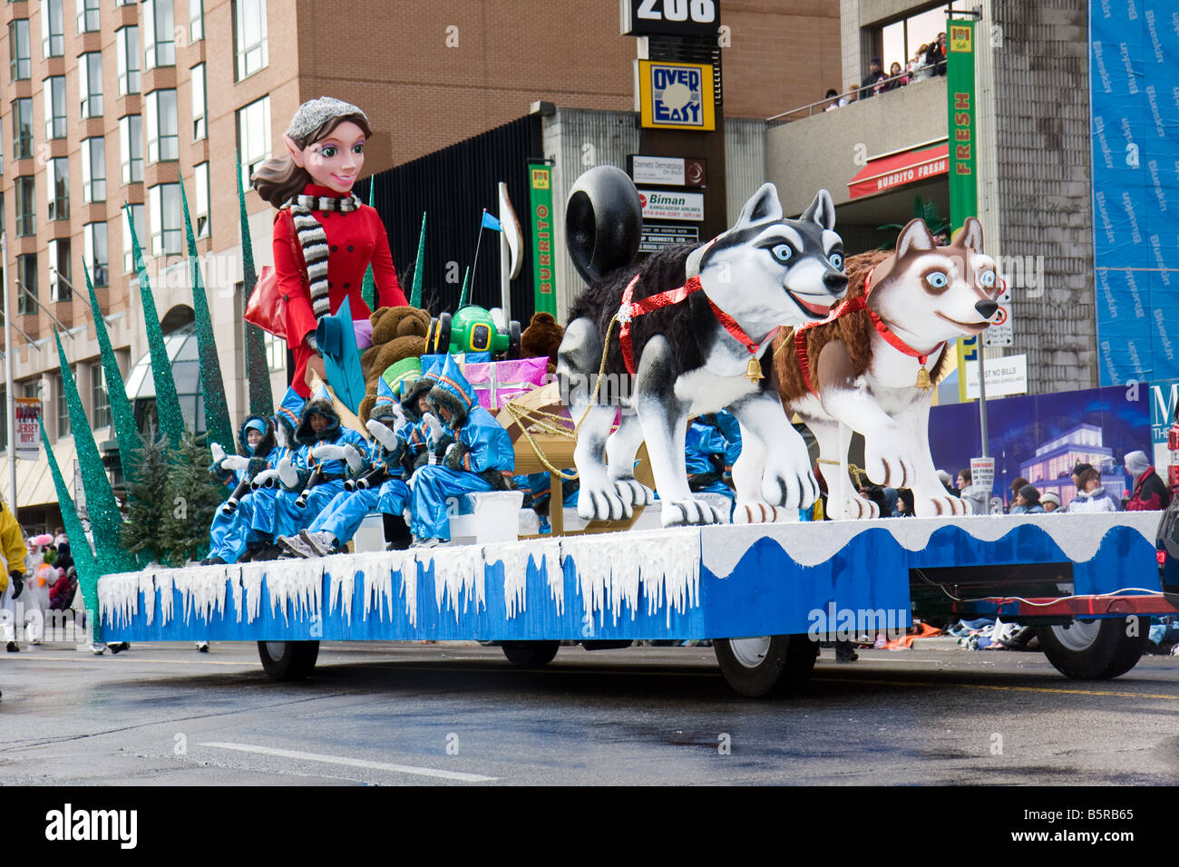 Santa claus parade float hi-res stock photography and images - Alamy