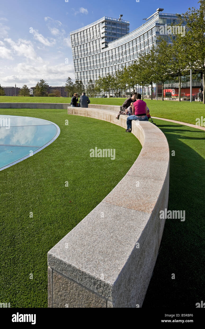 Store landscaping hi-res stock photography and images - Alamy
