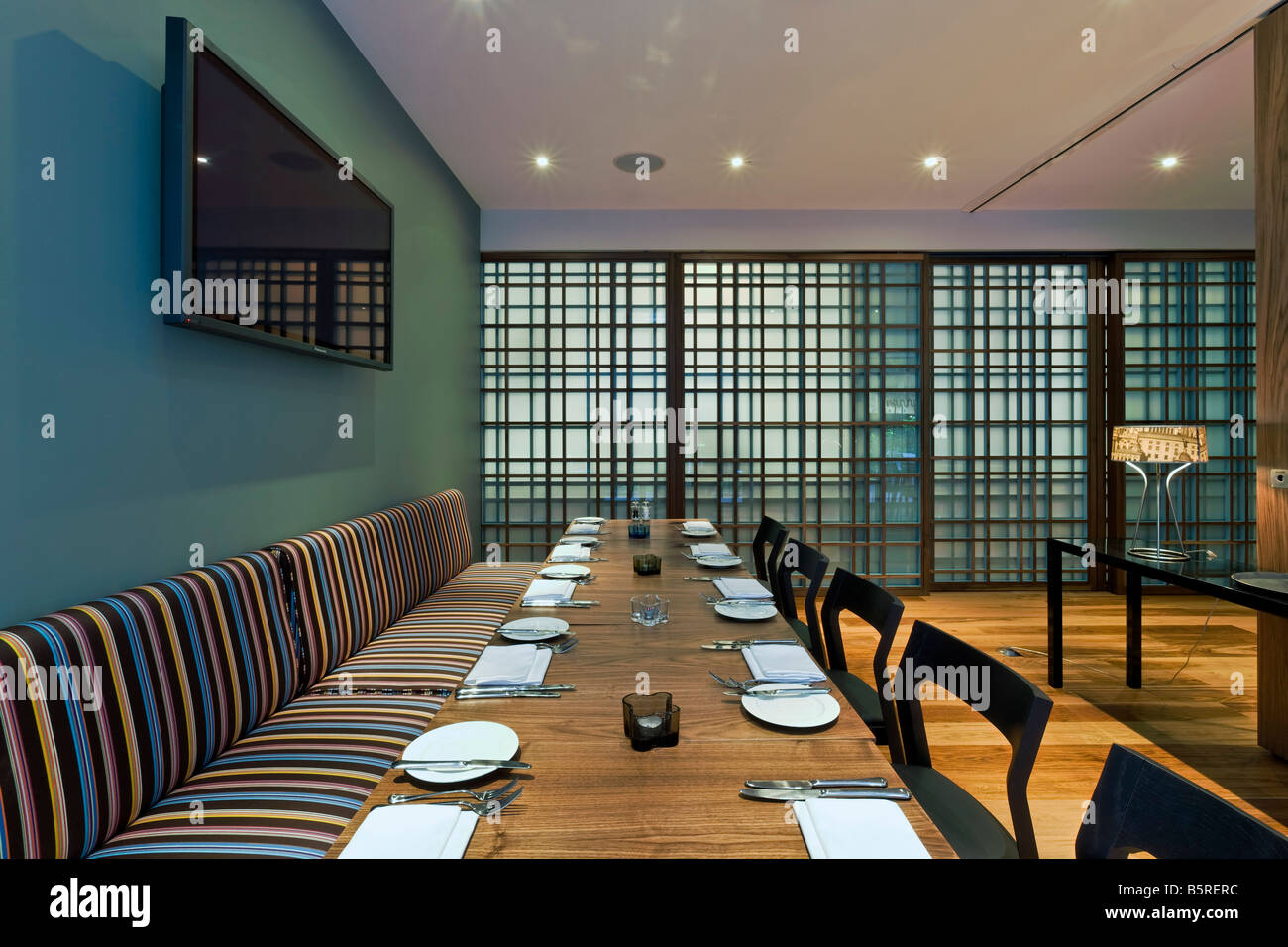 Devonshire Terrace Restaurant in the City of London Stock Photo - Alamy
